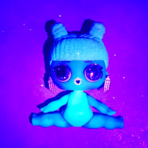 L.O.L. Surprise! | Toys | Lol Surprise Dolls Lights Glitter Series Ice ...